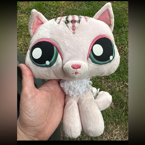 Littlest Pet Shop | Toys | Vintage Littlest Pet Shop Vip Cat Pink Plaid ...